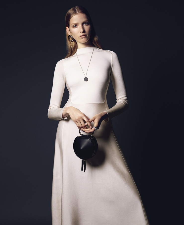 Picture of Alisa Ahmann