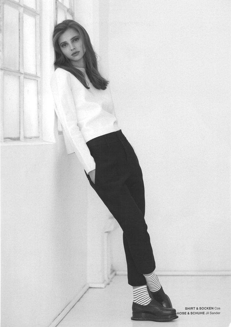 Picture of Anna Shut