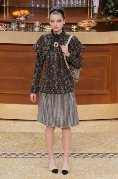 Picture of Anna Shut