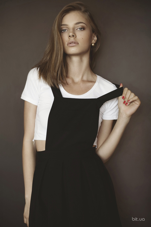 Picture of Anna Shut