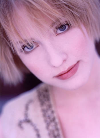 Picture of Leigh Nash