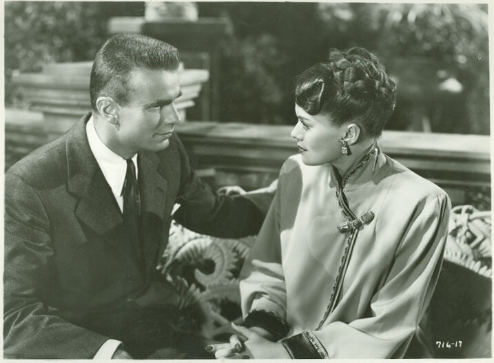 Kent Smith, Janis Paige