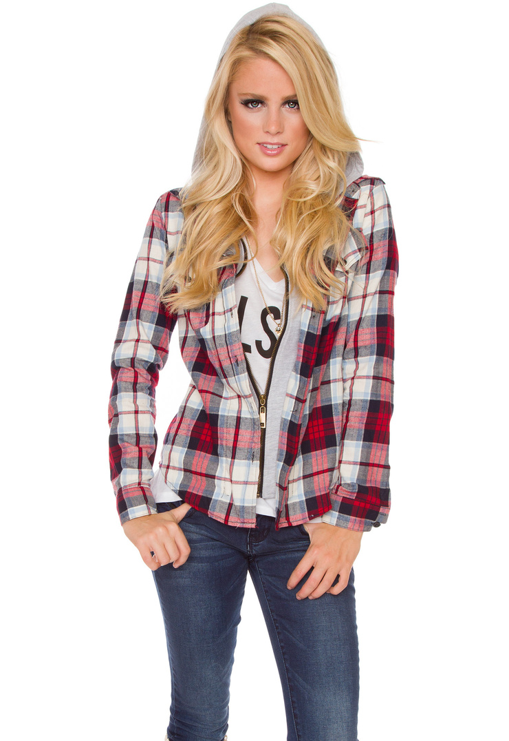 Picture of Allison Holton