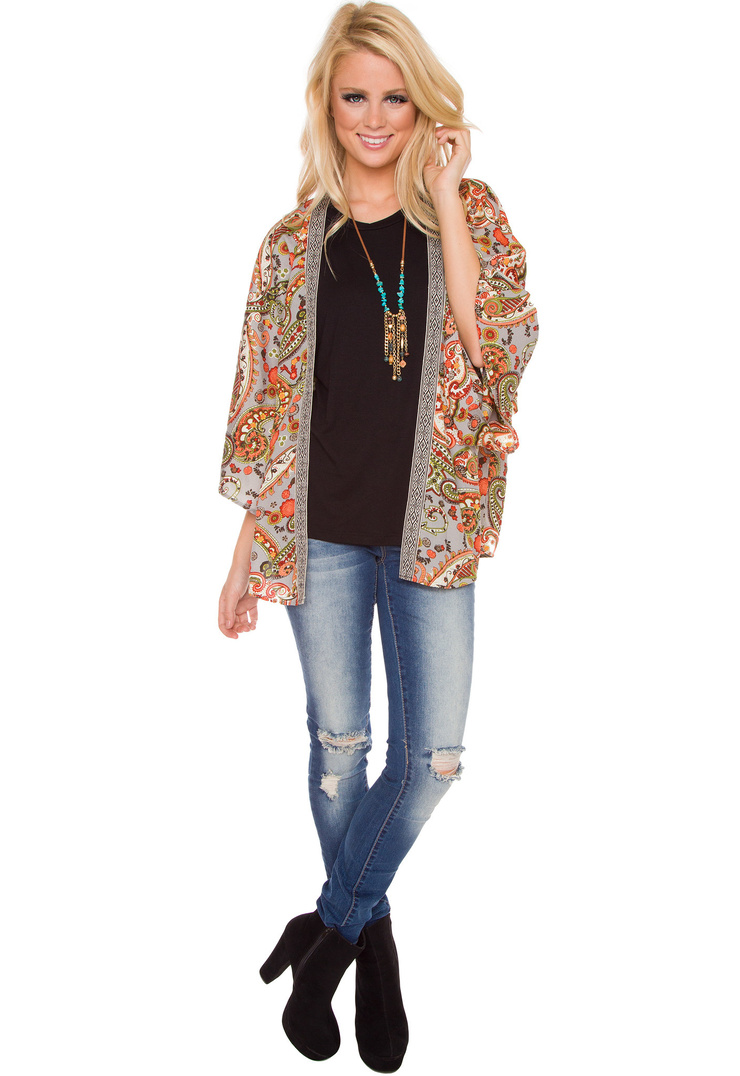 Picture of Allison Holton