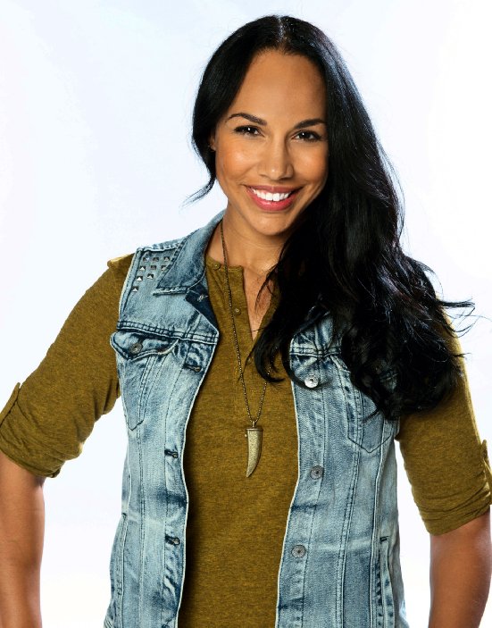 Picture of Amanda Brugel