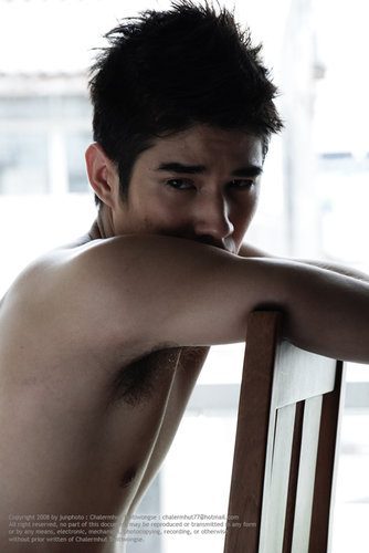 Picture of Mario Maurer