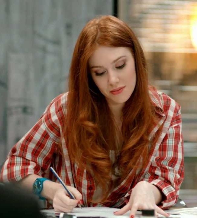 Elçin Sangu picture