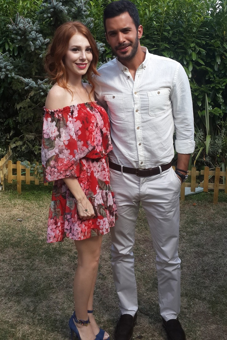 Picture of Elçin Sangu