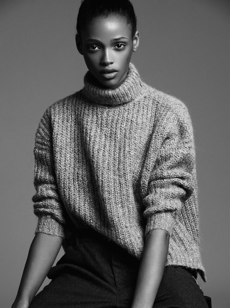 Picture of Aya Jones