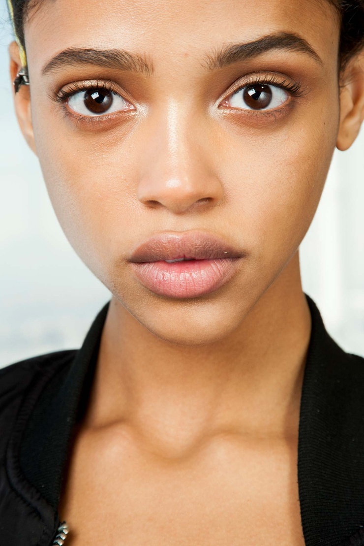 Picture of Aya Jones