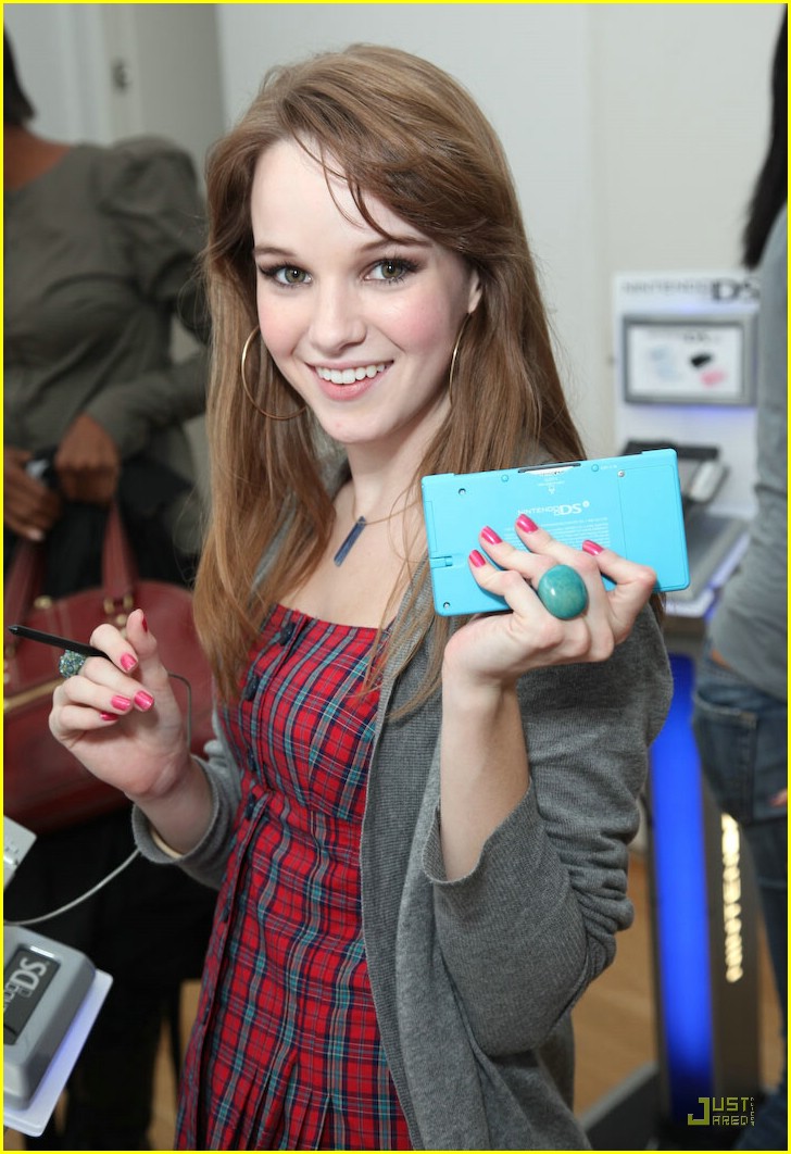 Picture of Kay Panabaker