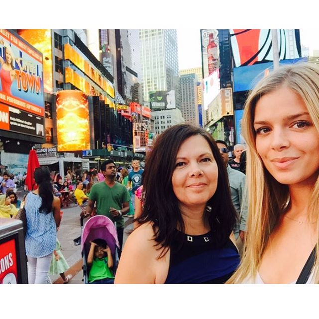 Picture of Danielle Knudson