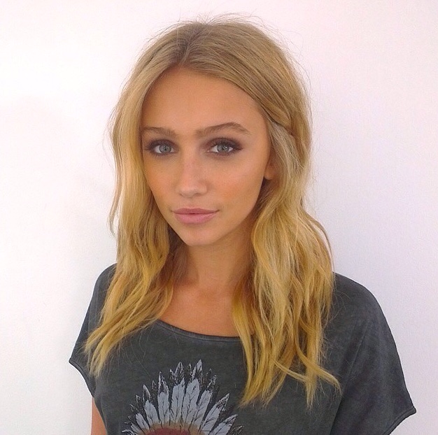 Cailin Russo image