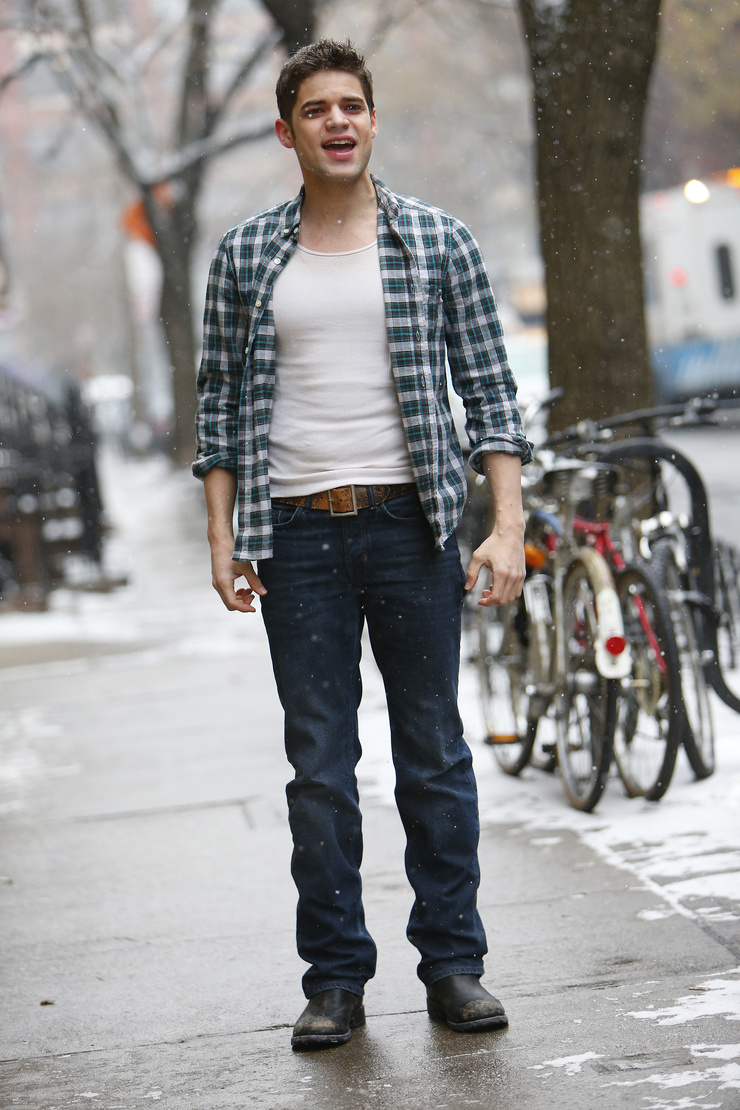 Picture of Jeremy Jordan