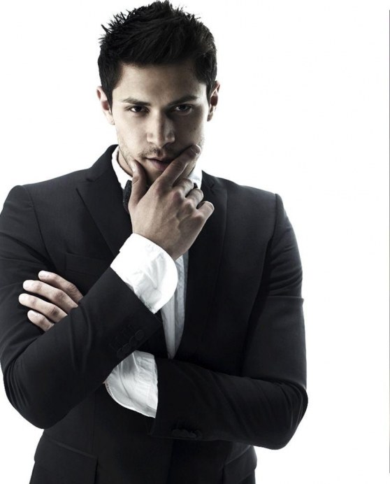Picture of Alex Meraz