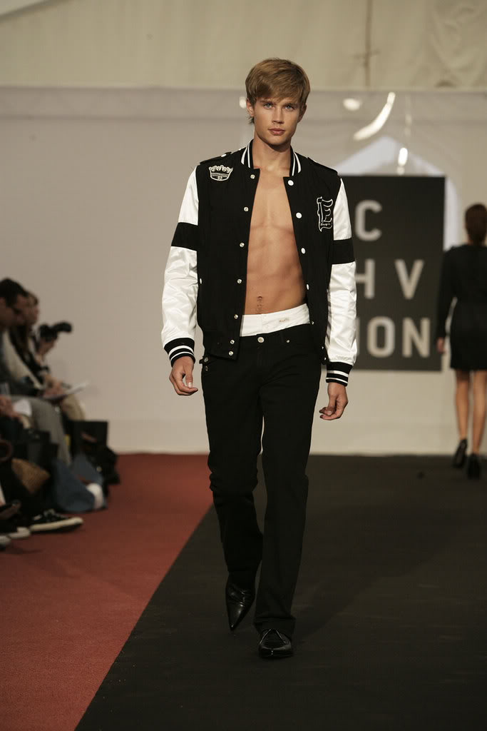 Christopher Sylvest image