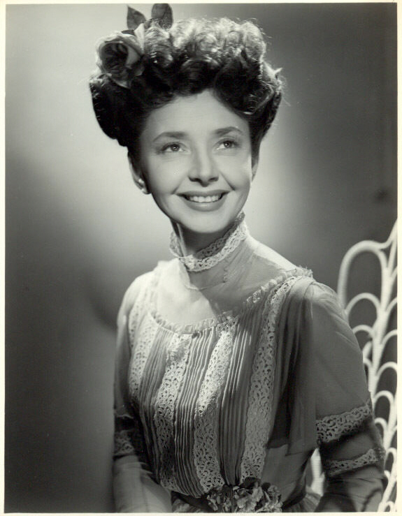 Dulcie Gray