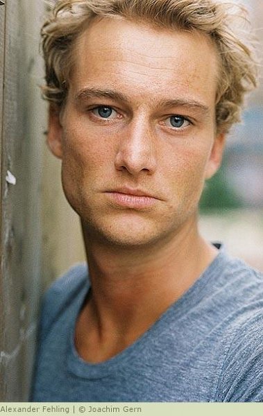 Picture of Alexander Fehling