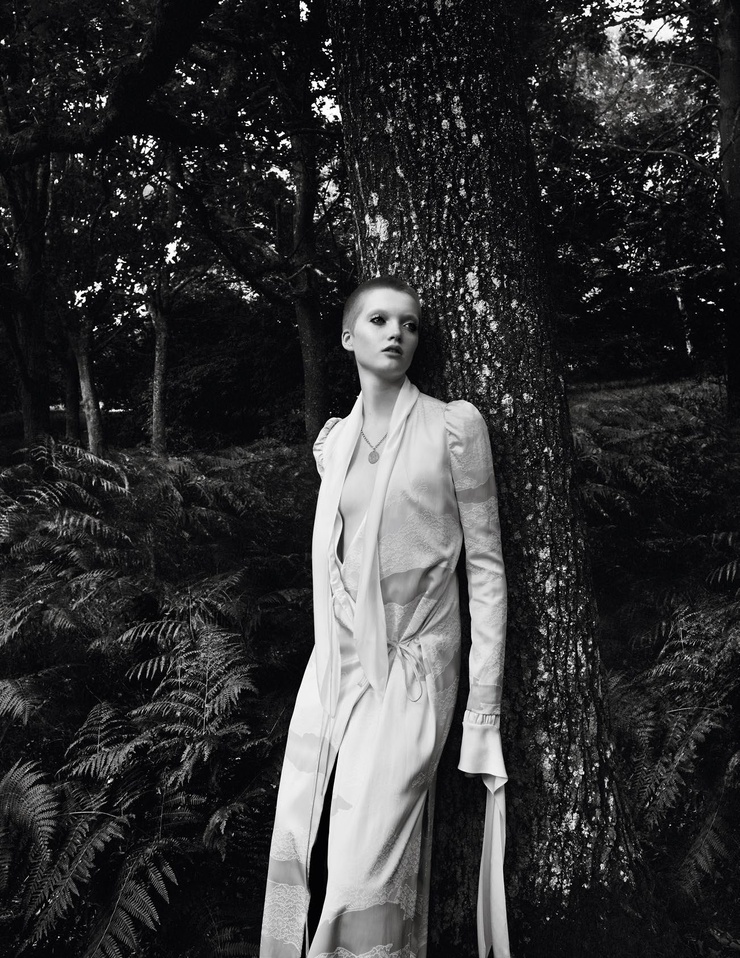 Image of Ruth Bell