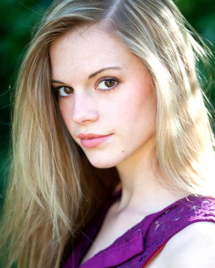 Picture of Ellen Michelle Monohan