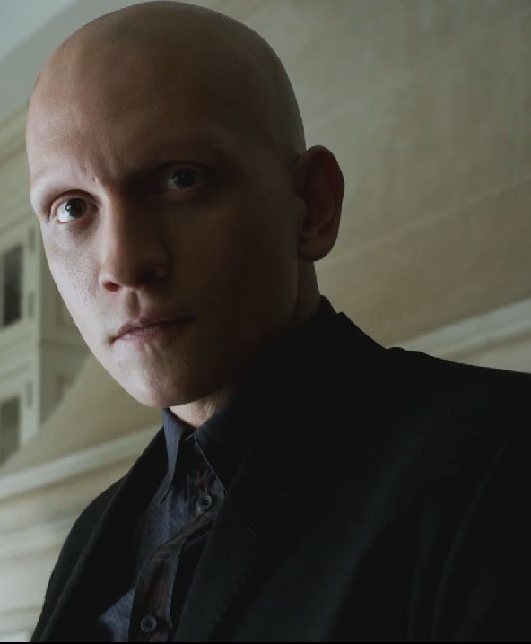 Victor Zsasz picture