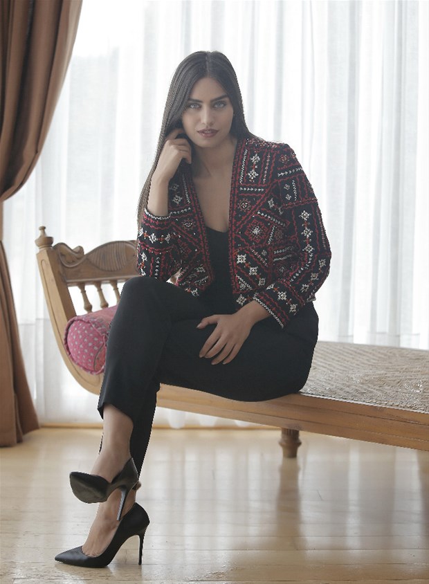 Picture of Amine Gulse