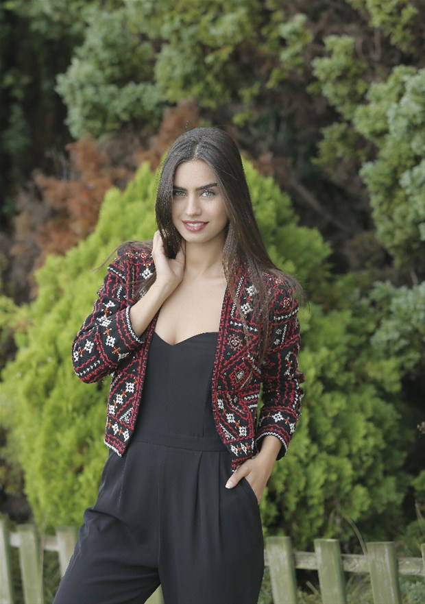 Picture of Amine Gulse