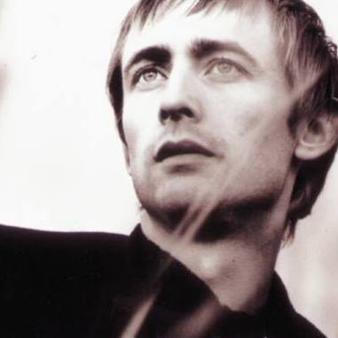 Picture of Neil Hannon