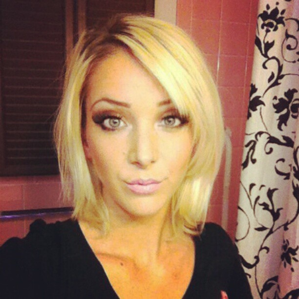 Jenna Mourey image