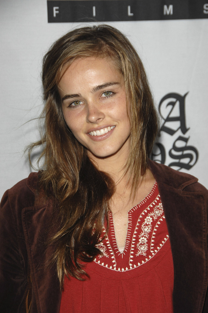Isabel Lucas