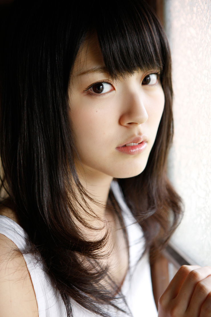 Picture of Airi Suzuki