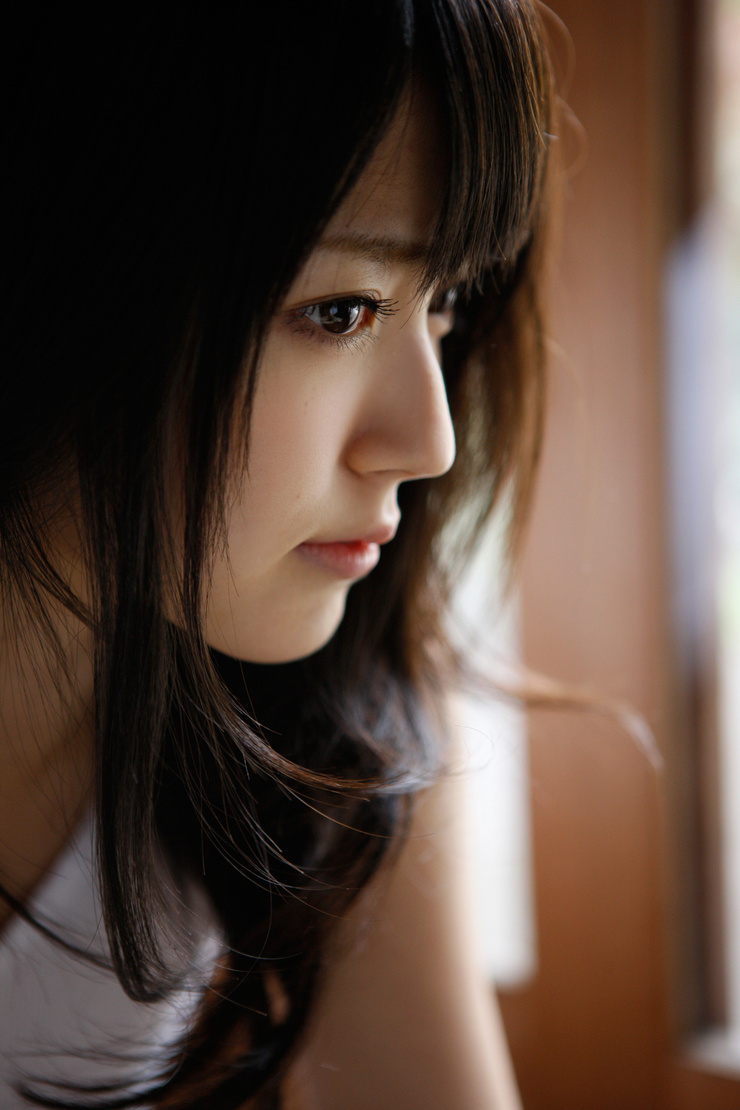 Picture of Airi Suzuki