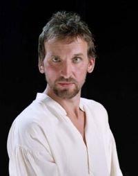 Christopher Eccleston image