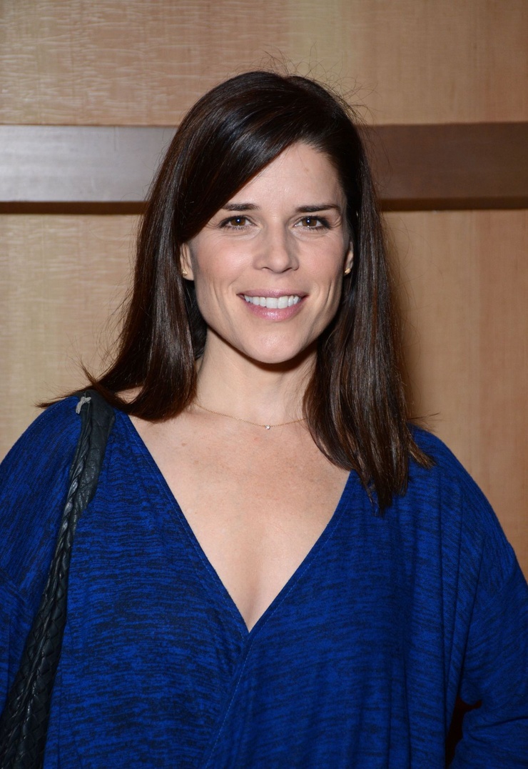 Picture of Neve Campbell