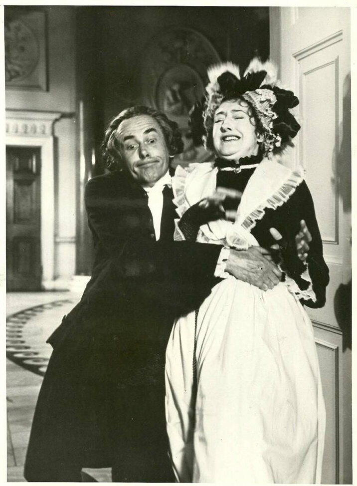 Anthony Sharp, Anna Quayle