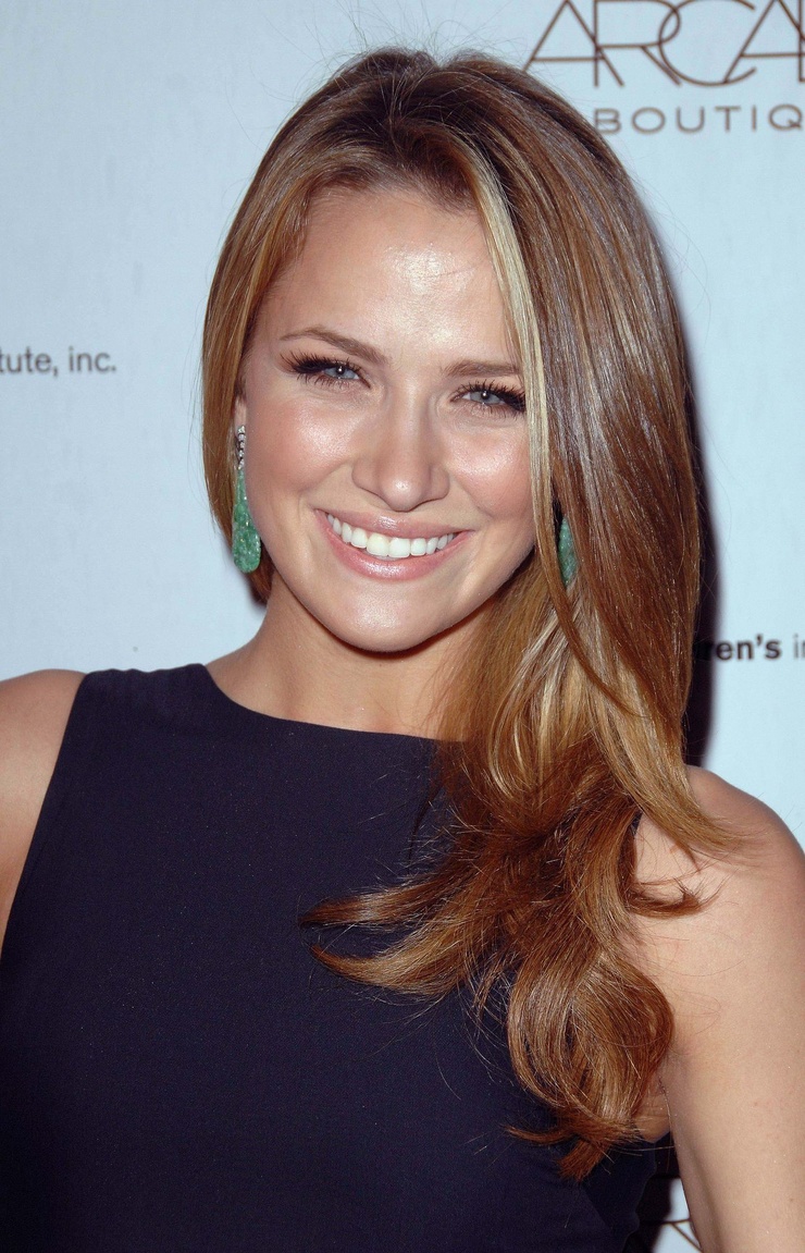 Picture of Shantel VanSanten