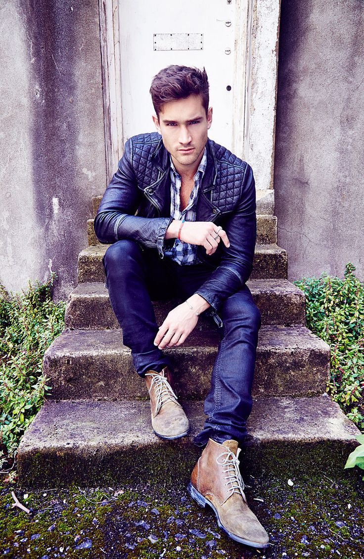 Picture of Sean Sanders