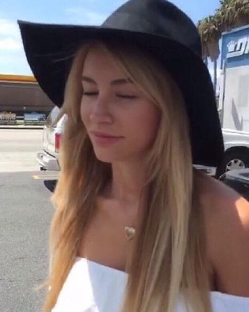 Picture of Bryana Holly