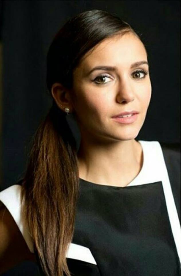 Image of Nina Dobrev