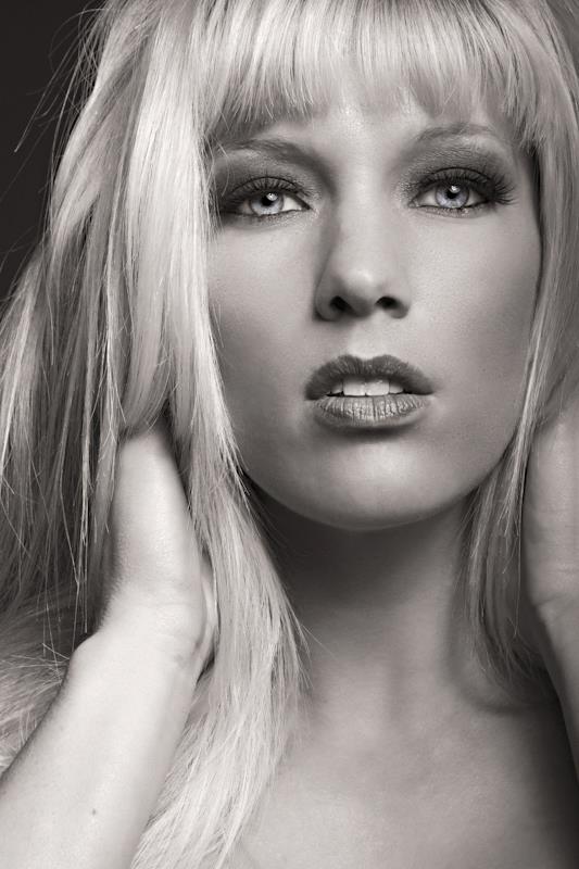 Caitlin Kelly picture