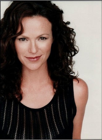 Picture of Clare Carey