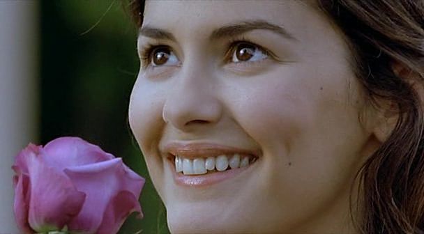 Picture of He Loves Me... He Loves Me Not