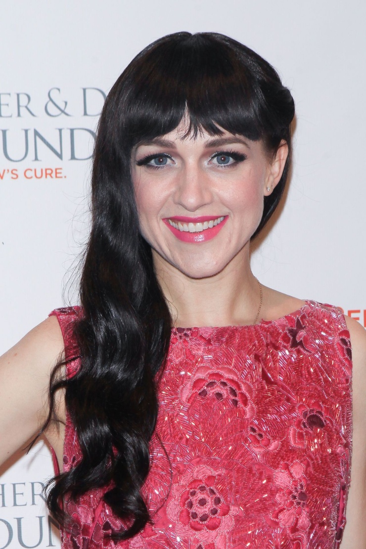 Lena Hall image