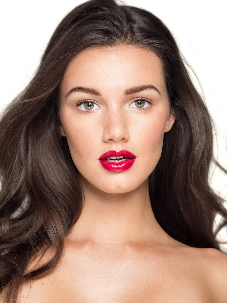 Picture of Hailey Outland