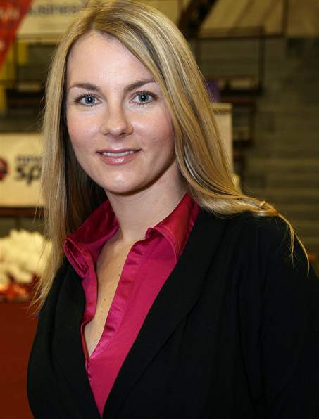 Karla Mrácková image