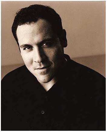 Jon Favreau image