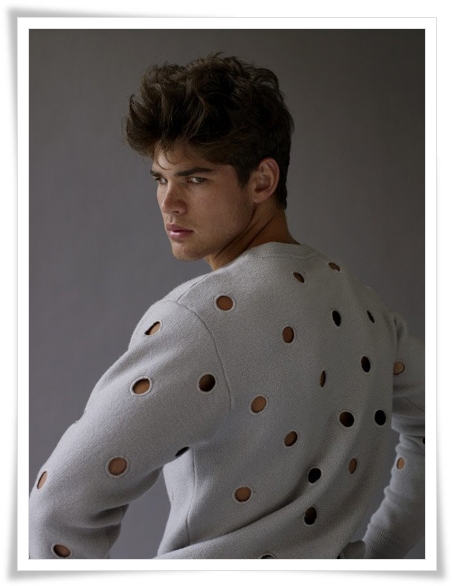 Ryan Bertroche picture