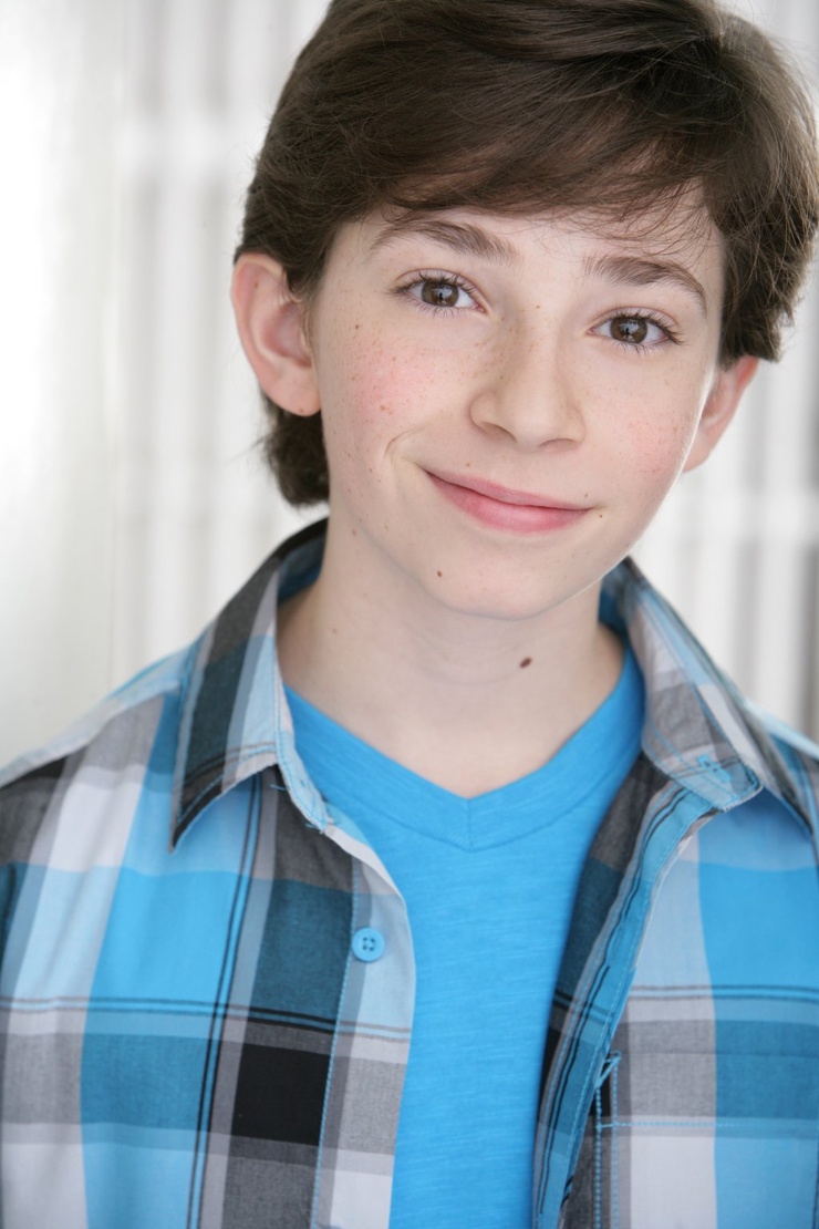 Picture of Joshua Carlon