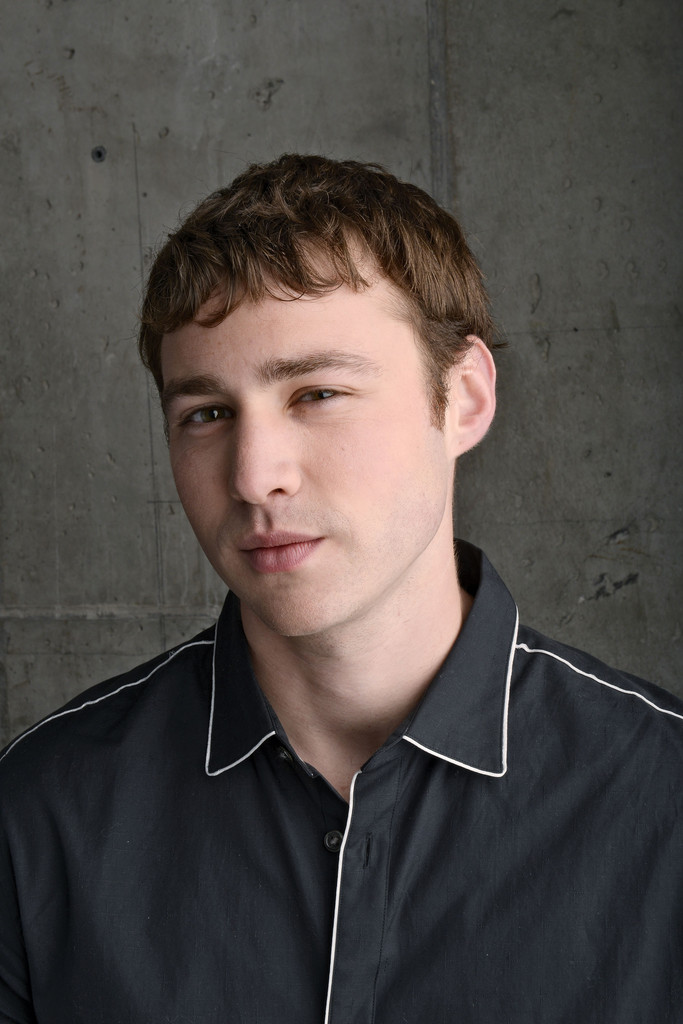 Picture of Emory Cohen