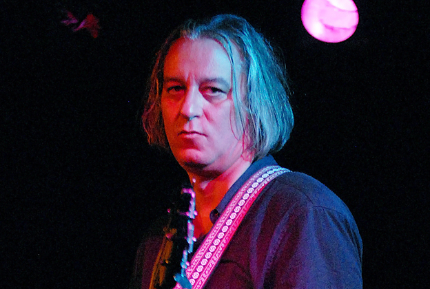 Peter Buck image